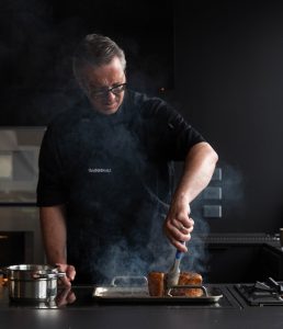 Chef Des Harris on the Benefits of Induction - UnserHaus