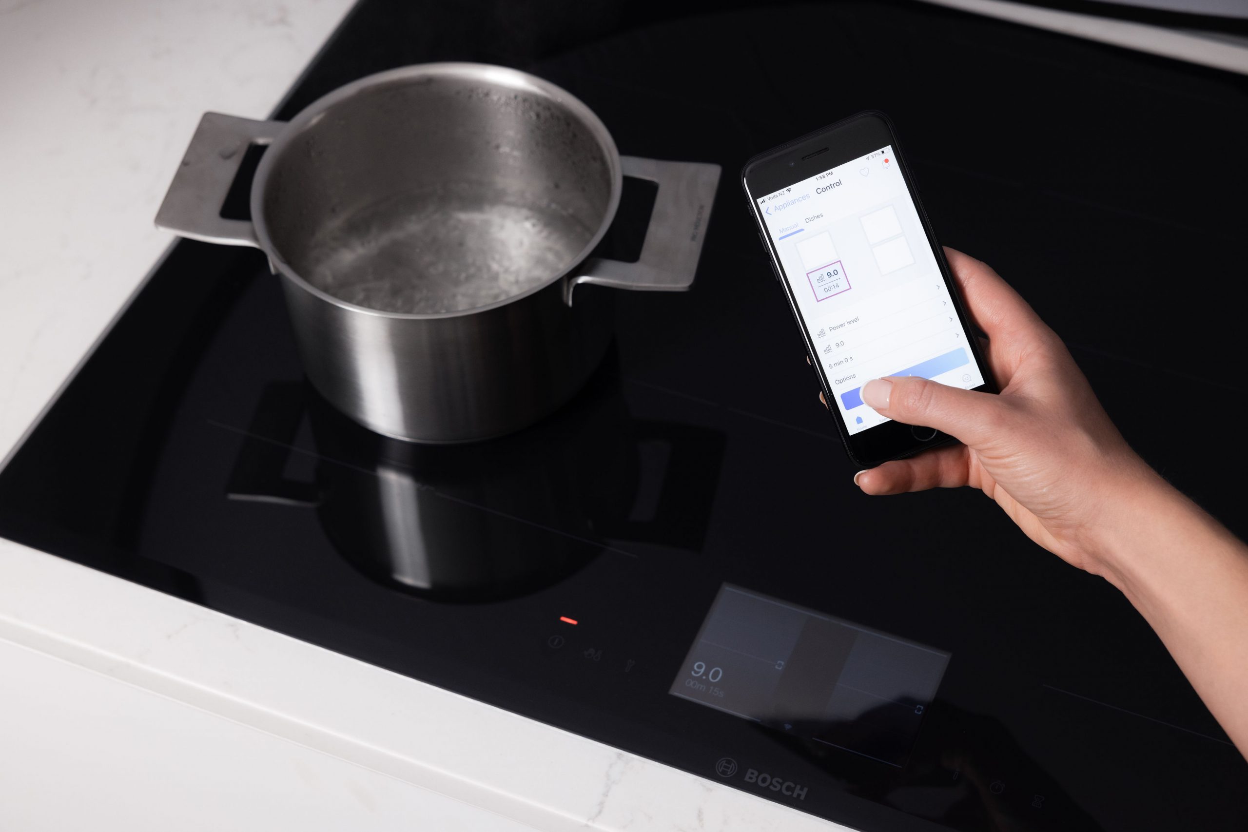 Connecting in the kitchen: The advantages of smart home appliances ...
